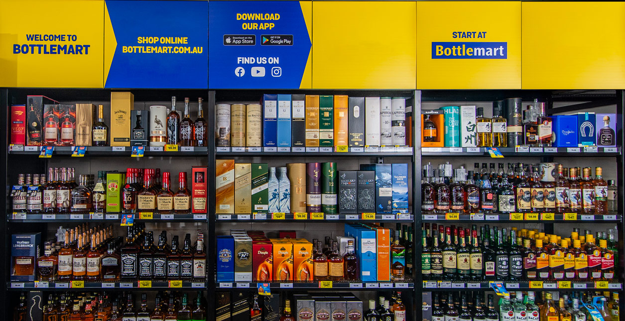 Bottle Shop - Jubilee Tavern | Locals Favourite Pub in Jubilee Pocket, QLD